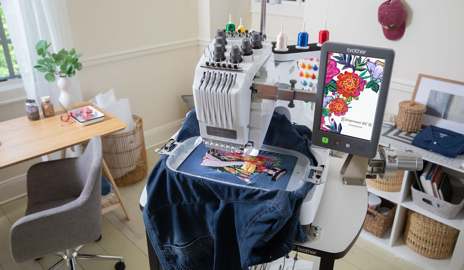 Empresa de bordados pequena: vale a pena investir na máquina Brother?